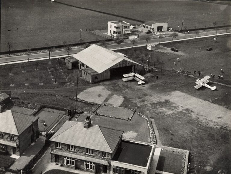 Aerodrome & 609 (West Riding) Squadron RAF Yeadon (2) 1920s - 1960s ...
