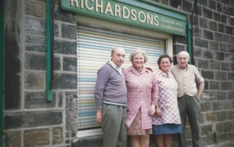 Richardson's Bakery - Aireborough Historical Society